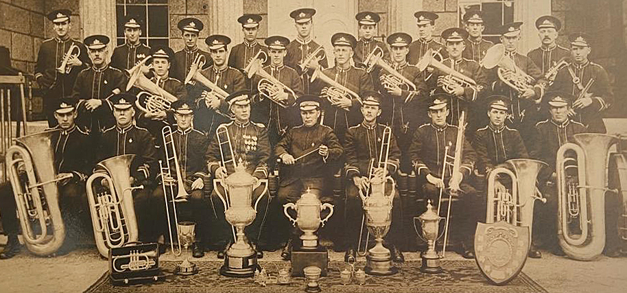 The Magnificent Seven Meet The Invincibles – Francis Edwards ~ The ...